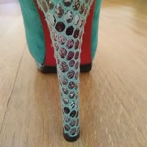 Maykool | Shoes | Maykool Green Snake Platform Heels | Poshmark